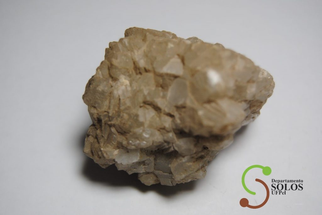 Aragonita – Museu Virtual de Solos, Rochas e Minerais